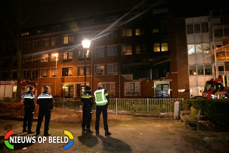 Explosie En Flinke Brand Verwoest Woning Rusthoflaan Rotterdam Video