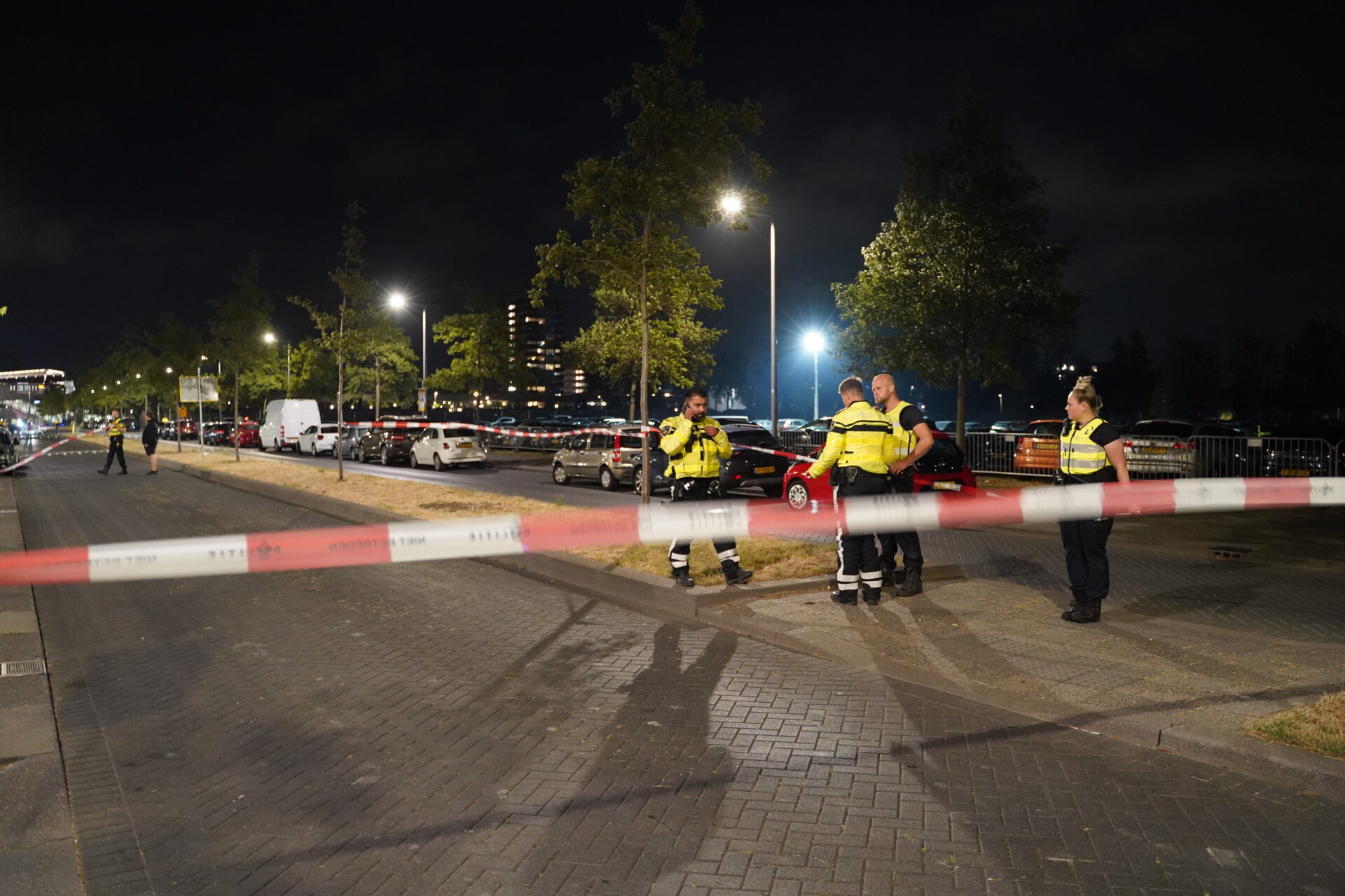 Man (27) uit Berkel en Rodenrijs aangehouden voor meesleuren agent in ...
