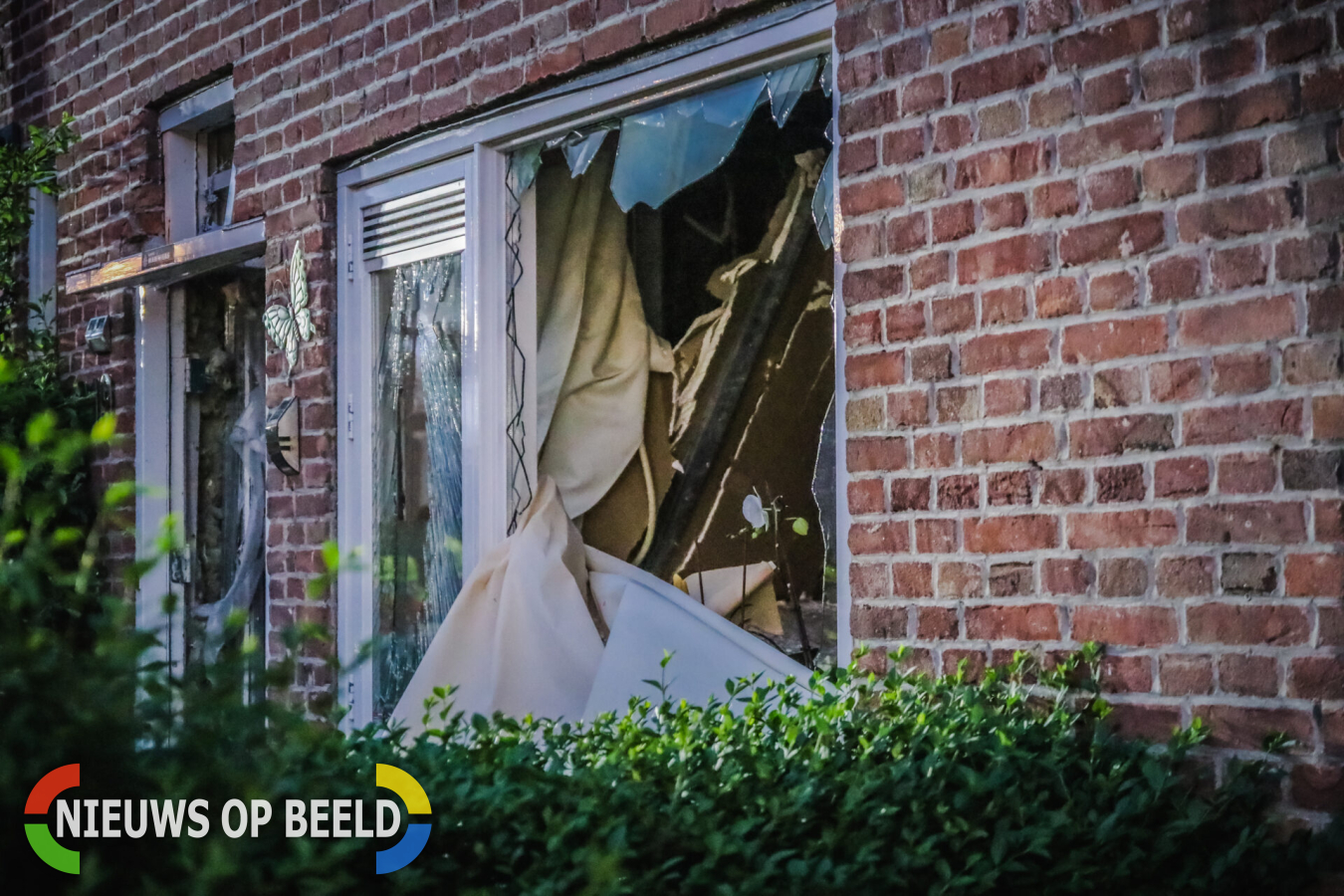 Woning compleet verwoest door explosie Olmendaal Rotterdam (video ...