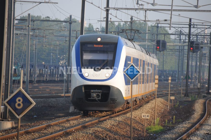 Feyenoordsupporters slopen trein tussen Gouda en Rotterdam - Nieuws op ...