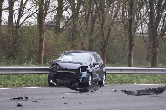 Spookrijder veroorzaakt ernstig ongeval A12 Nieuwerbrug - Nieuws op Beeld - 112 Nieuws vanuit ...