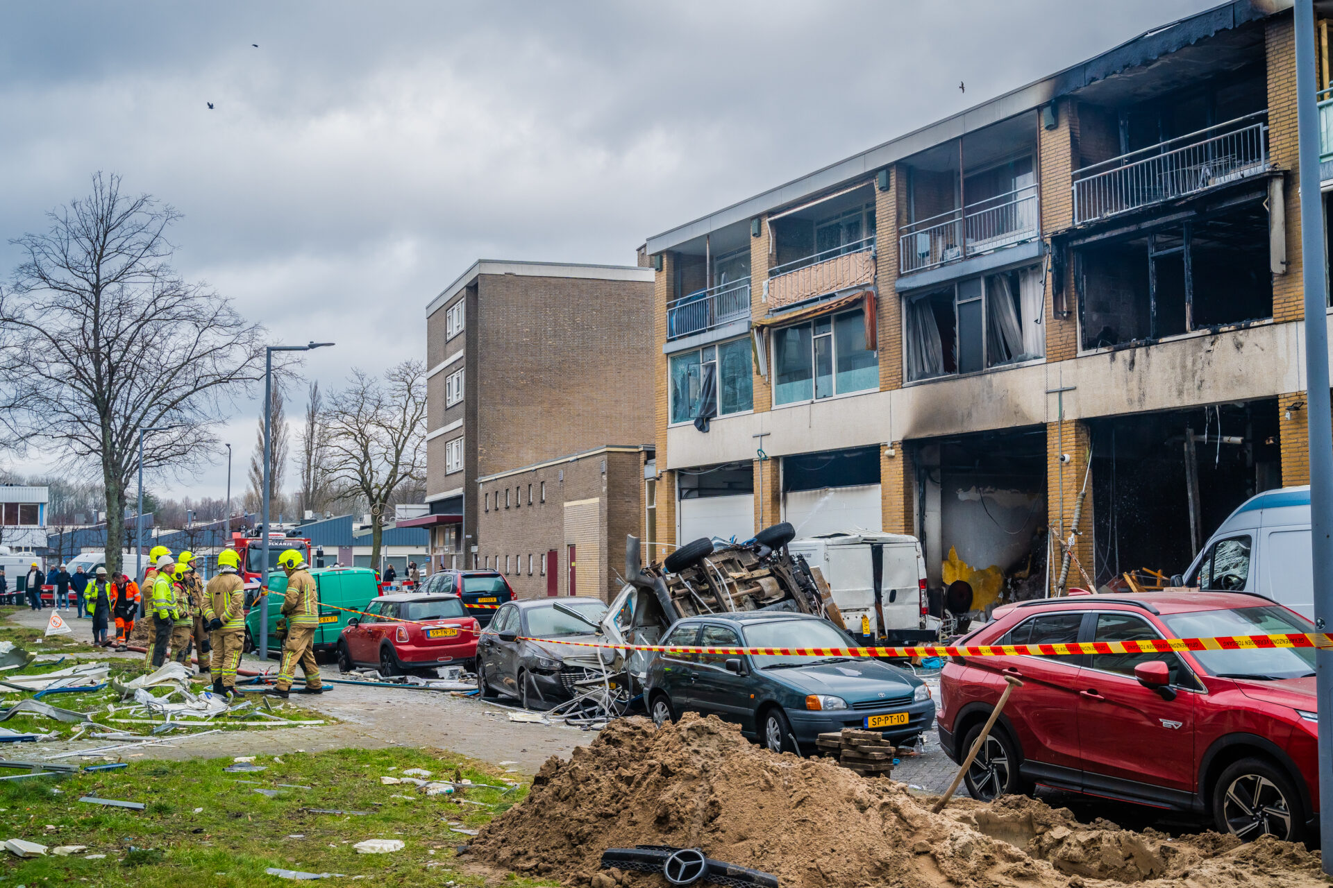 Nog drie vermisten na explosie Schammenkamp Rotterdam, schade is ...