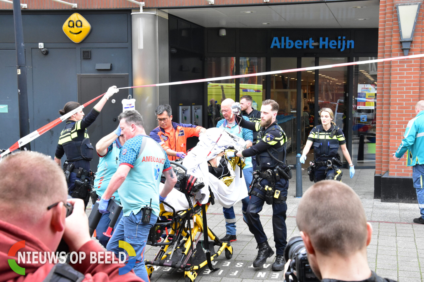 Slachtoffer (24) steekpartij Schoutplein Vlaardingen alsnog overleden ...